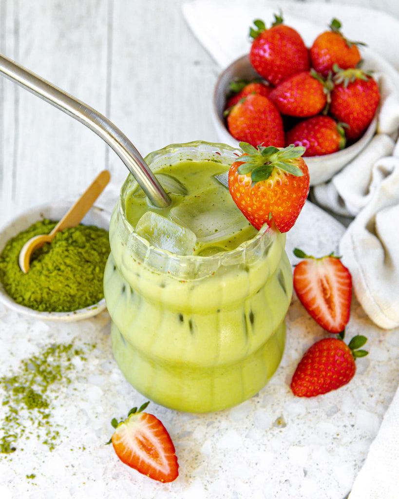 ICED STRAWBERRY MATCHA LATTE | Tropeaka.com